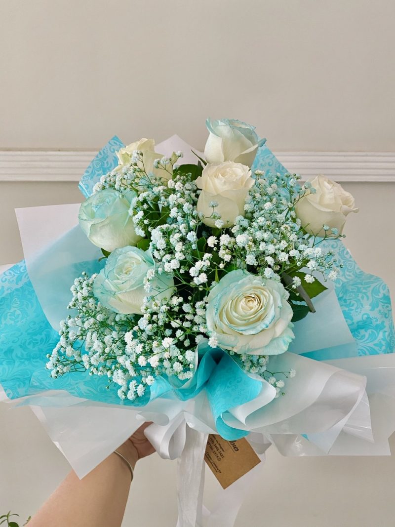 BOUQUET DE ROSAS AZUIS - Mion Flores
